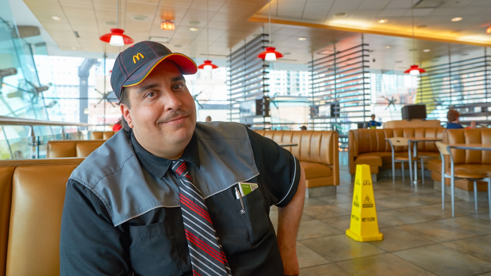 18 Customer Habits That Fast Food Employees Find Annoying - Cake To Kale